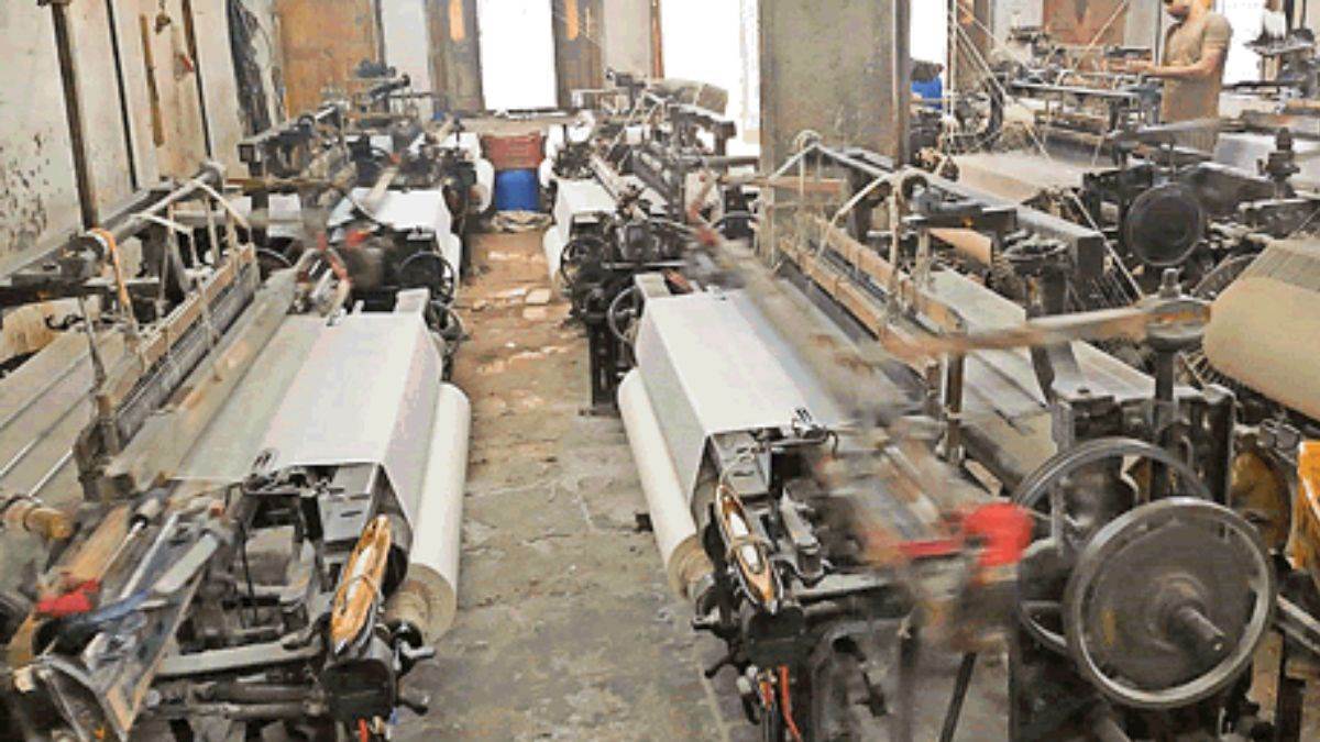 Lok Sabha Elections 2024: बुनकरों को न सस्ती बिजली मिली न पावरलूम ...