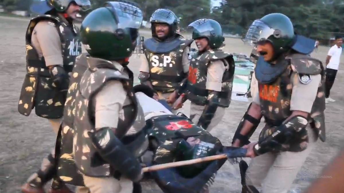 Shahdol News : घायल पुलिस अधीक्षक की एडीजीपी ने बचाई जान - ADGP saved ...