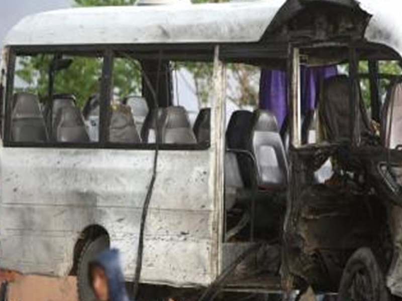 Kabul Blast in Bus: काबुल में बस में भीषण धमाका, 6 मौत, कई घायल - Kabul ...