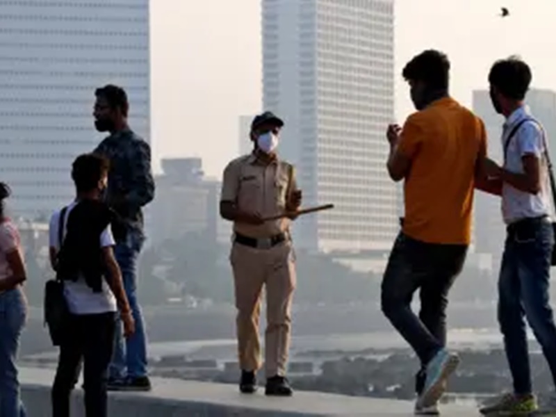 Lockdown in 2022: देश में लॉकडाउन का खतरा, फिर हो सकते दूसरी लहर जैसे ...