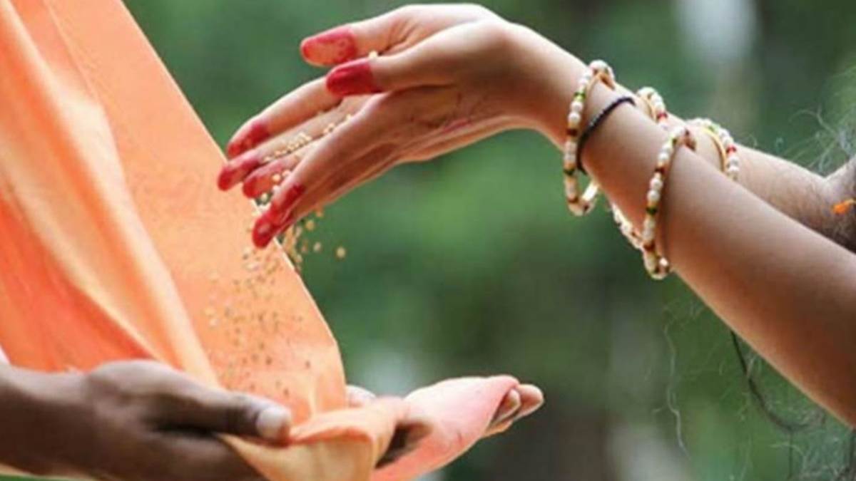 Makar Sankranti Daan: मकर संक्रांति पर राशि अनुसार करें दान, सूर्य की ...