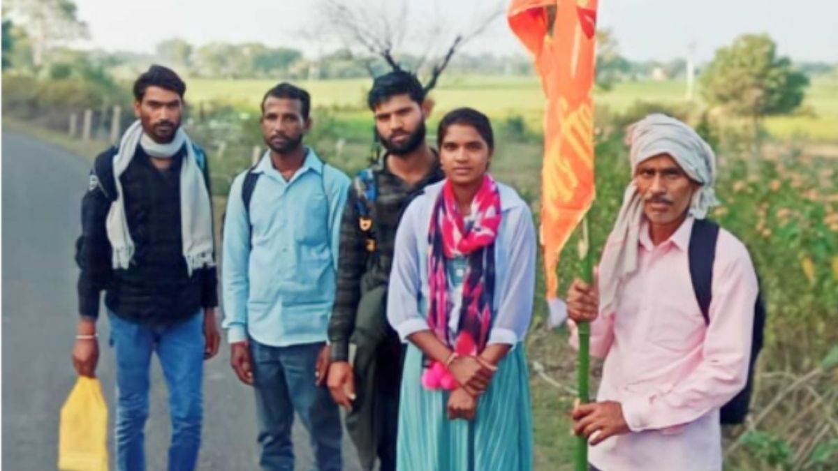 Vidisha To Ayodhya: बोर्ड परीक्षा से पहले रामलला के दर्शन करने विदिशा ...