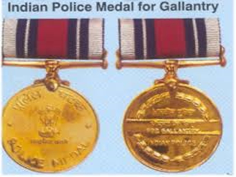 Police Medal For Gallantry 2020: गैलेंटरी अवार्ड से सम्मानित होंगे एसपी ...