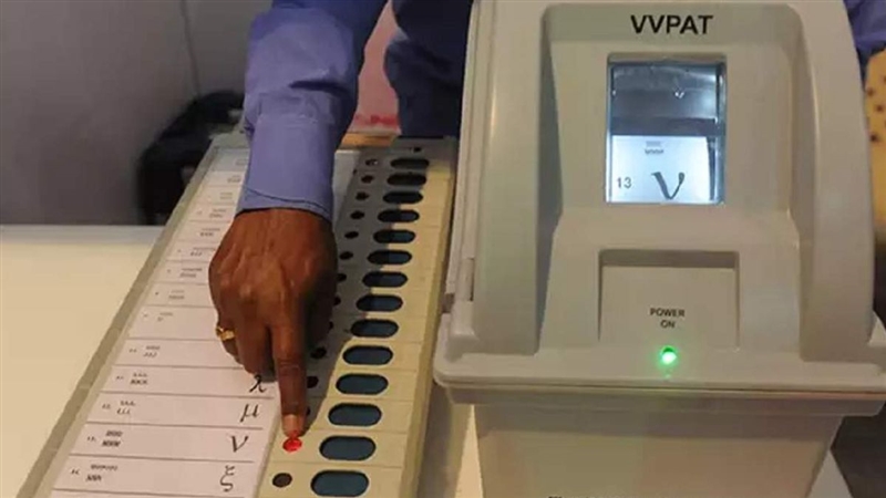 CG News: 55 हजार नए EVM से होगा चुनाव 2018 की मशीनें हुई बाहर निर्वाचन ...