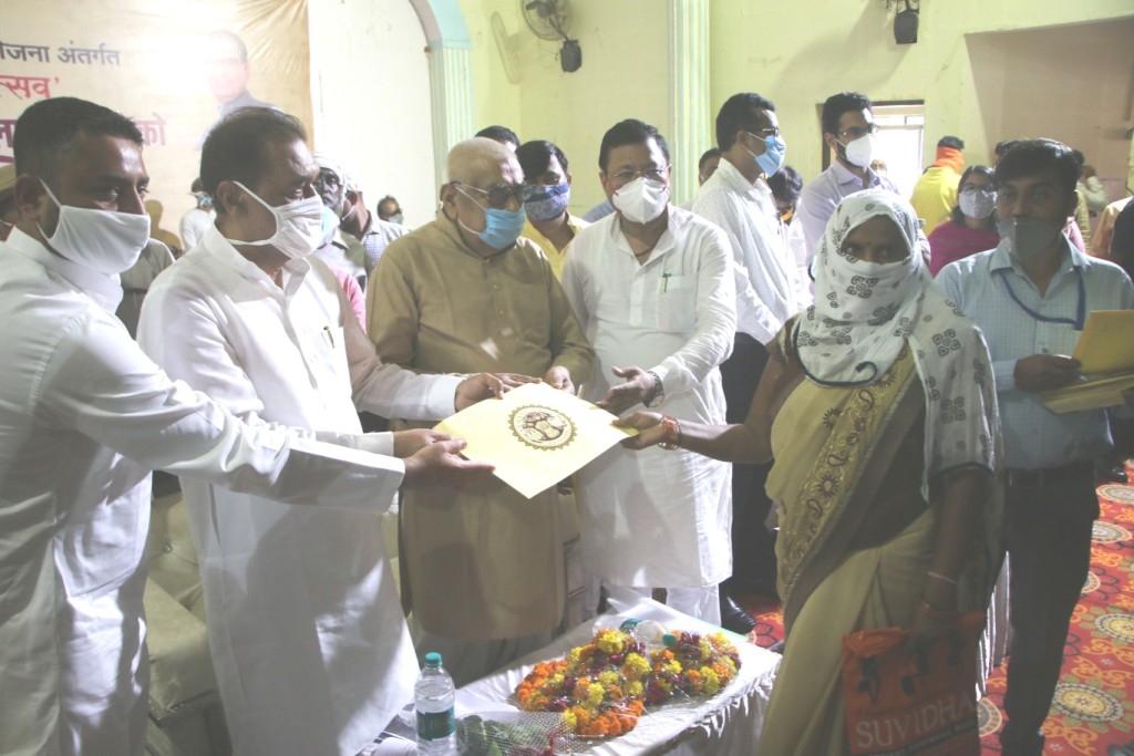 एम राशन मित्र पोर्टल पर पात्रता पर्ची उपलब्ध रहेगी- राज्यमंत्री पटेल ...