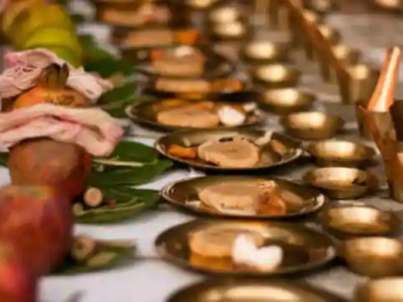 Pitru Visarjan Amavasya 2020: सर्वपितृ अमावस्या आज, जानिए मातृ-पितृ दोष ... Pitru Visarjan Amavasya 2020: सर्वपितृ अमावस्या आज, जानिए मातृ-पितृ दोष ...