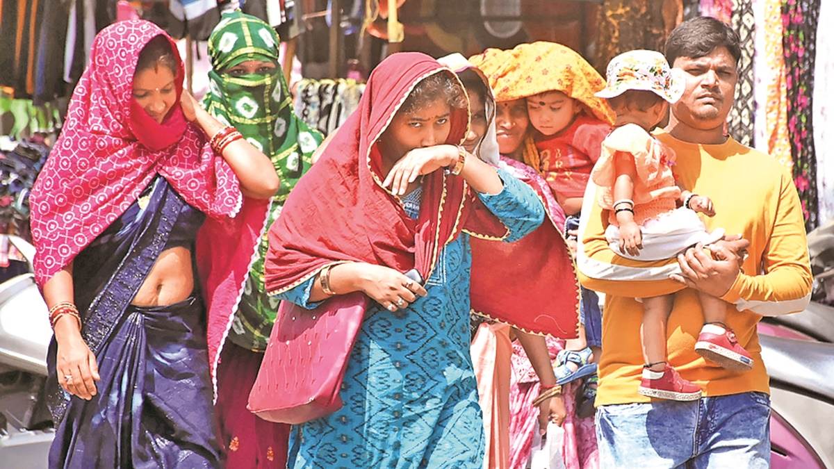 Raipur Weather: रायपुर में फिर बढ़ी तपिश, पारा पहुंचा 40 डिग्री, अगले ...