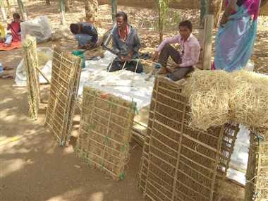 कूलर-खस के कारीगरों को फुर्सत नहीं, मिल रहा काम - Cooler Khas artisans ...