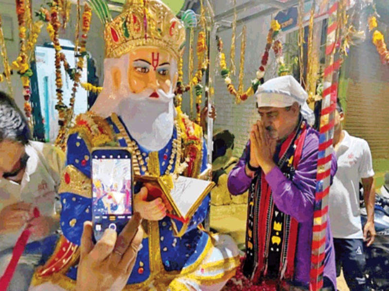 Gwalior Dharma Samaj News: चालीस दिवसीय झूलेलाल महोत्सव शुरू, वरूण ...