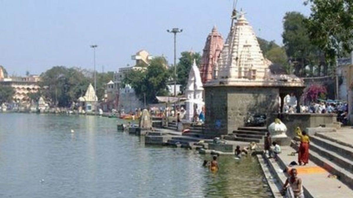 Dewas News: मानसून ने पकड़ी रफ्तार, शिप्रा में आया पानी, नदी के बीच बने ...