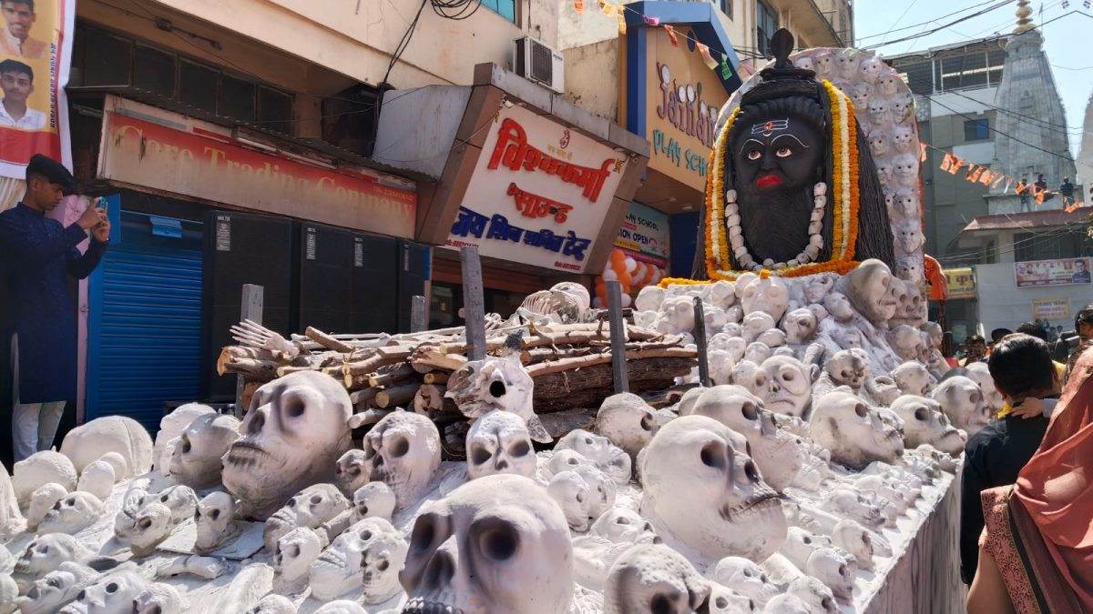 Mahashivratri 2023: धूमधाम से निकली बाबा बटेश्‍वर की बारात, झांकियां ...