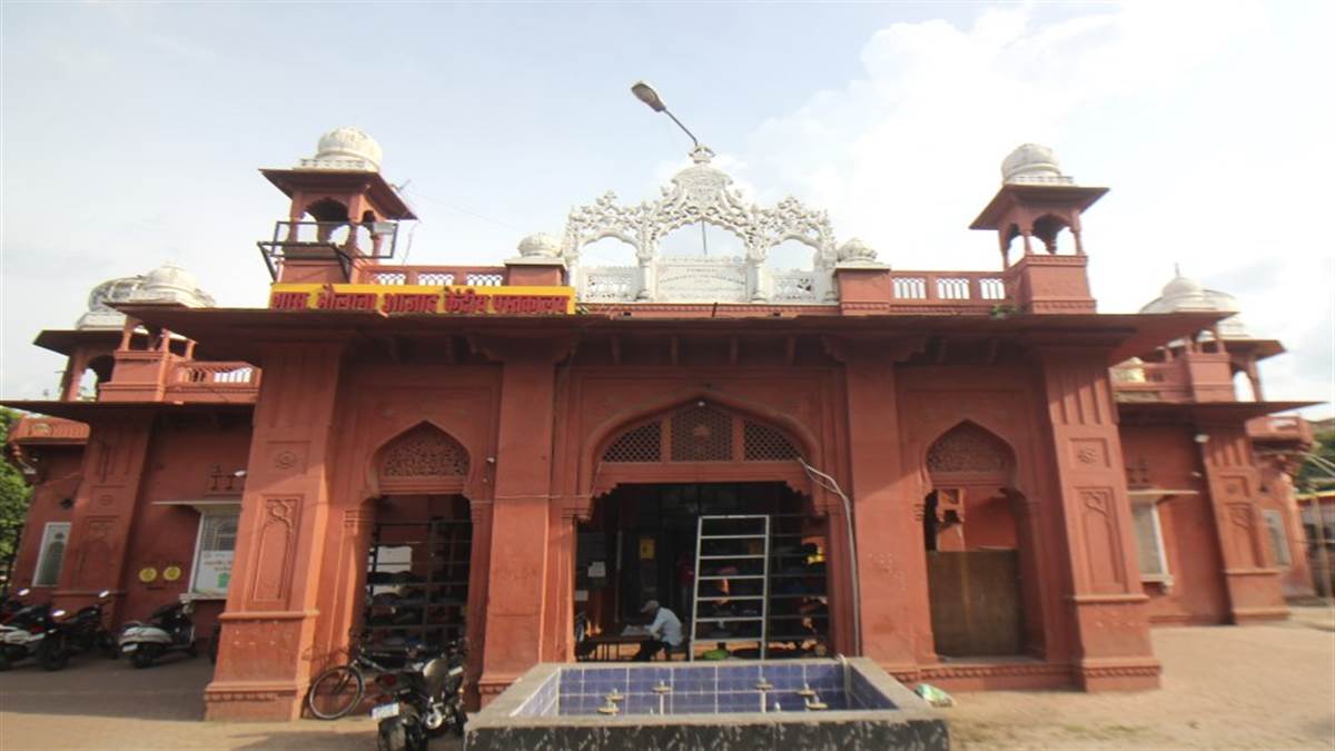 Bhopal News: समय के साथ कदमताल करते हुए पूरी तरह हाइटेक हुई सेंट्रल ...