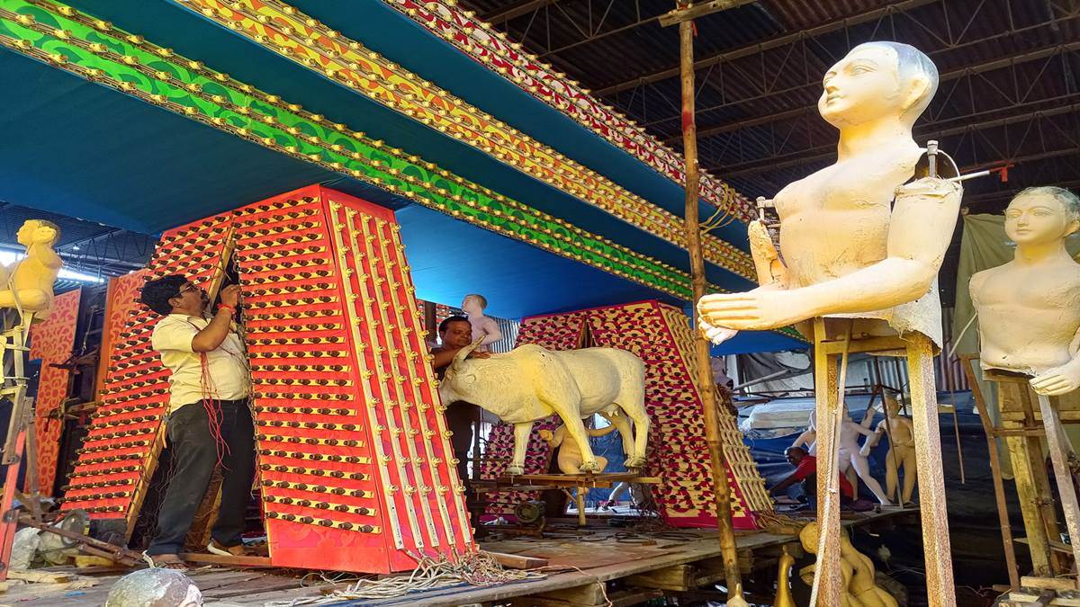 Anant Chaturdashi 2023: इंदौर नगर निगम की आर्थिक मदद से मिली संजीवनी, मिलों में झांकियों का ...