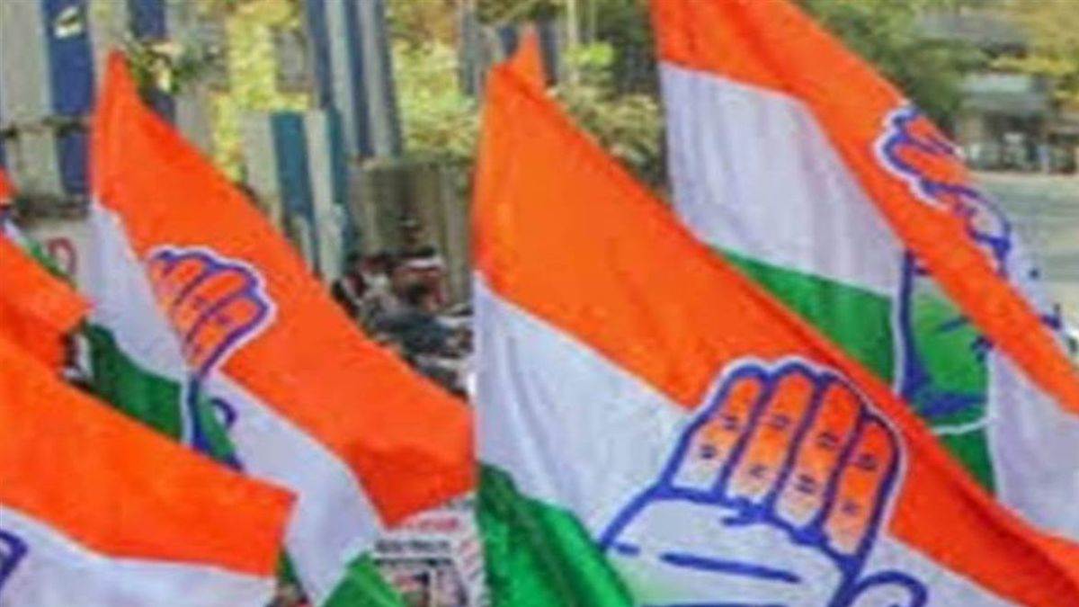 MP Chunav 2023: हाथ से हाथ जोड़ो अभियान में मध्य प्रदेश में घर-घर ...