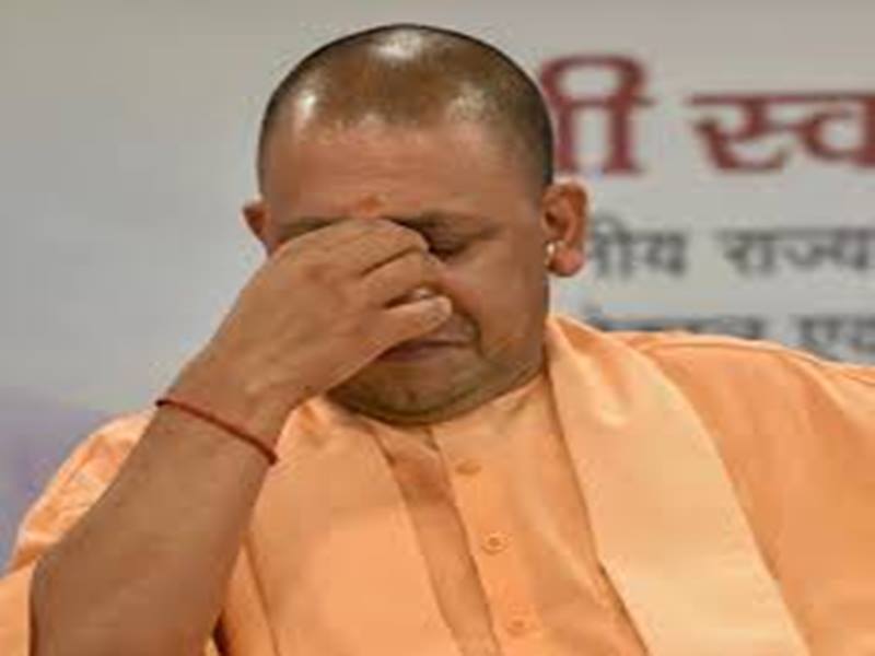 CM Yogi Adityanath: पिता के अंतिम संस्कार में नहीं शामिल होंगे सीएम ...
