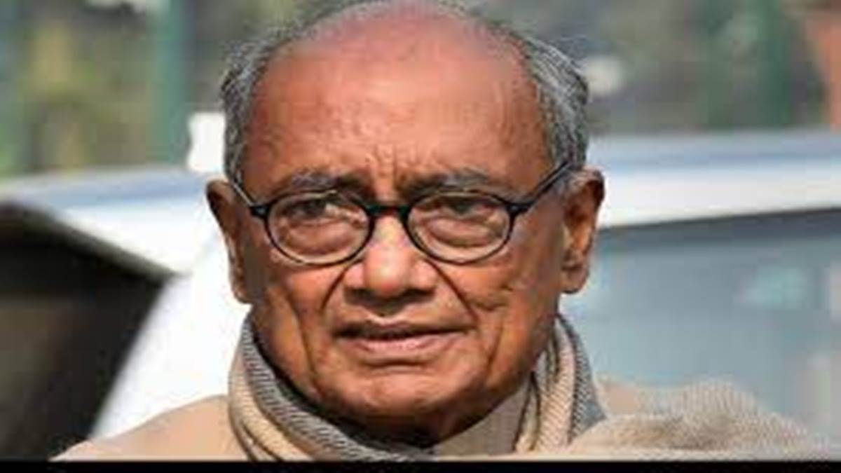 Former Cm Digvijay Singh News दिग्विजय सिंह की याचिका जबलपुर स्थानांतरित मानहानि की कार्रवाई 