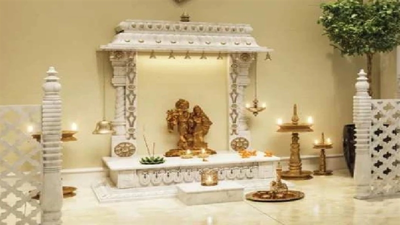 Vastu Tips For Pooja Ghar: घर के मंदिर में कभी नहीं रखनी चाहिए माचिस ...