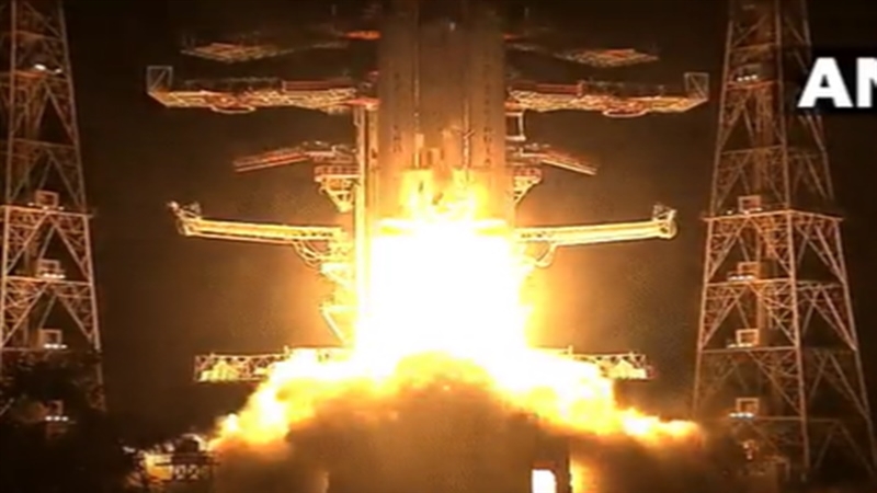 ISRO ने कायम की नई मिसाल ब्रिटिश स्टार्टअप के 36 उपग्रहों को लेकर भरी ...