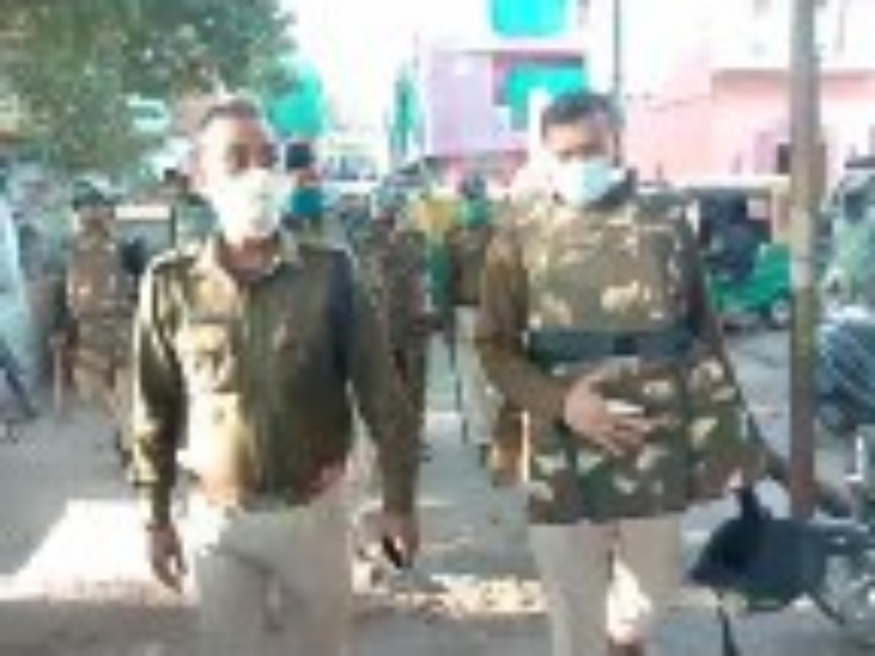 Gwalior Crime News: आधा सैकड़ा जवानों के साथ दूसरे दिन पुलिस अधिकारियों ...