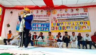 दान दिये धन न घटे कह गये दास कबीर - Satyaprakash Joshi, the national ...