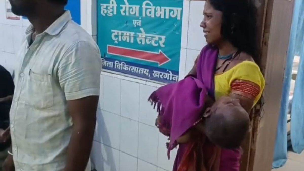 Khargone News: पिता खाना बना रहा था… 2 बच्चे मोबाइल देखने में व्यस्त, आंगन में खेल रही मासूम को ...