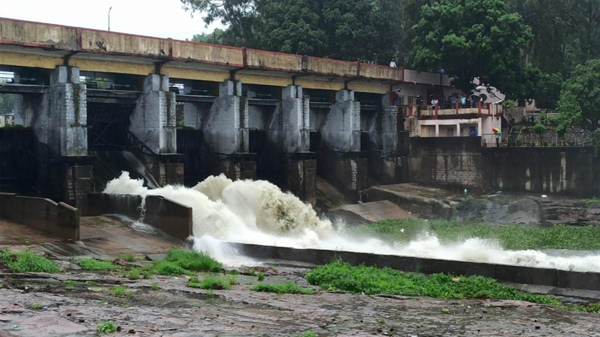 Heavy Rain in Bhopal : दो साल बाद फिर खुले भदभदा डेम के गेट, कलियासोत ...