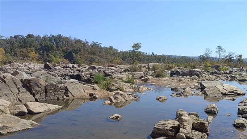 Tourist Place Bilaspur: पर्यटकों का सबसे प्यारा खोडरी की लक्ष्मणधारा ...