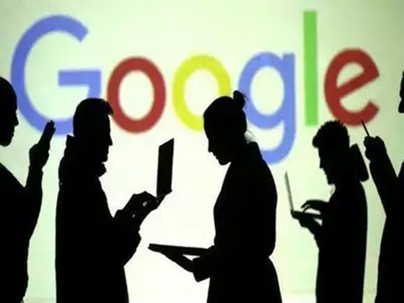 Google पर लगा यूजर्स के डाटा की जासूसी का आरोप, प्रतिस्पर्धी एप के बारे ...