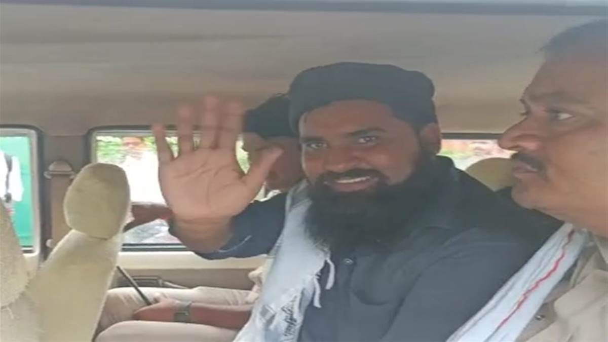 शाजापुर में देश विरोधी नारे लगाने के मामले में नवनिर्वाचित पार्षद ...