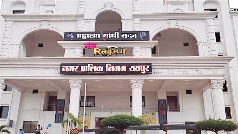 Raipur News : मल्टी लेवल पार्किंग का री-टेंडर जल्द निगम प्रशासन कर रहा ...