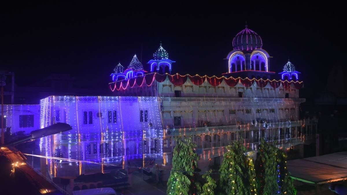 Prakash Parv 2023: श्री गुरु नानक देव जी का प्रकाश पर्व पर गुरुद्वारों ...