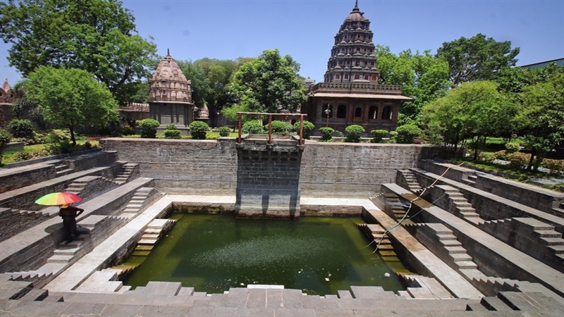 Heritage Of Indore: इंदौर की छत्री जहां लगने लगा पर्यटकों का मेला शुरू ...