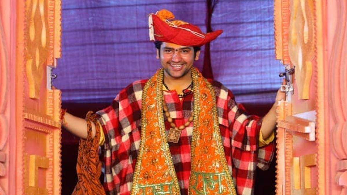 Dhirendra Krishna Shastri: अगड़ा-पिछड़ा का झगड़ा मिटाओ, सब हिंदू एक हो ...