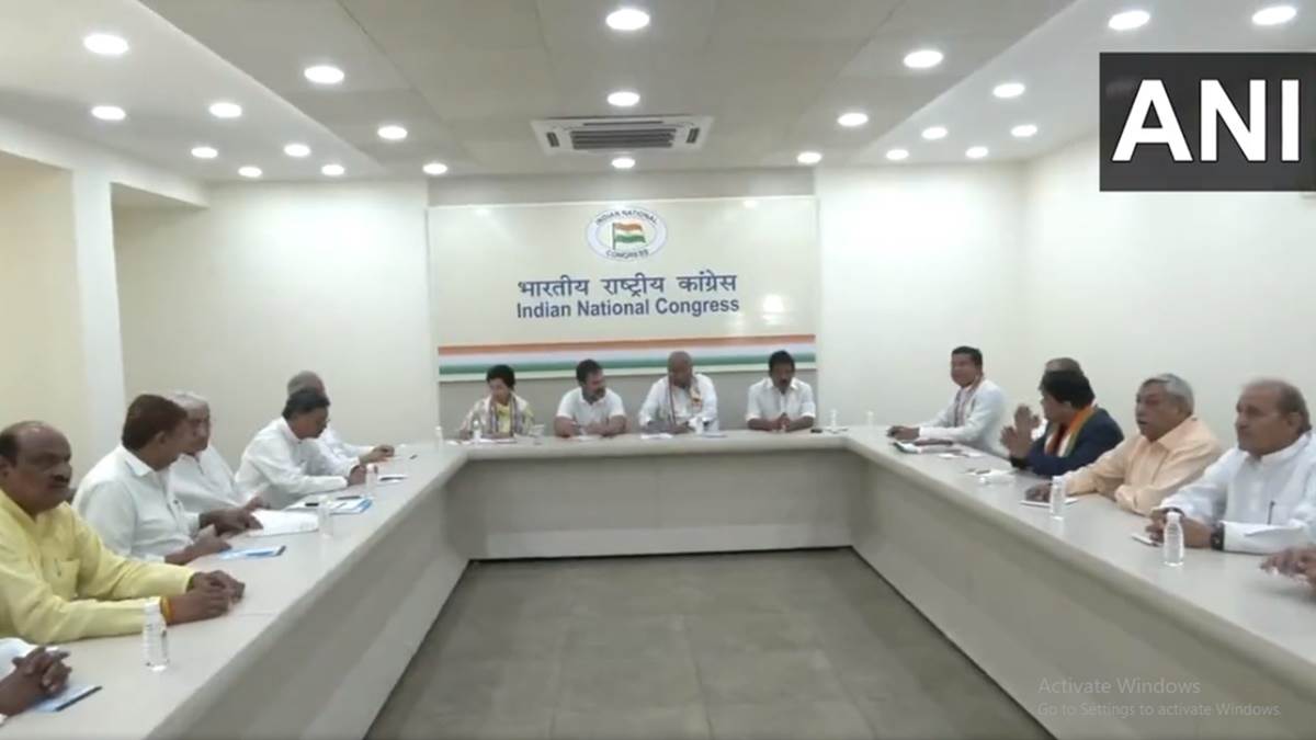 छत्तीसगढ़ विधानसभा चुनाव की तैयारियों को लेकर दिल्ली में कांग्रेस की बैठक शुरू सीएम बघेल मरकाम