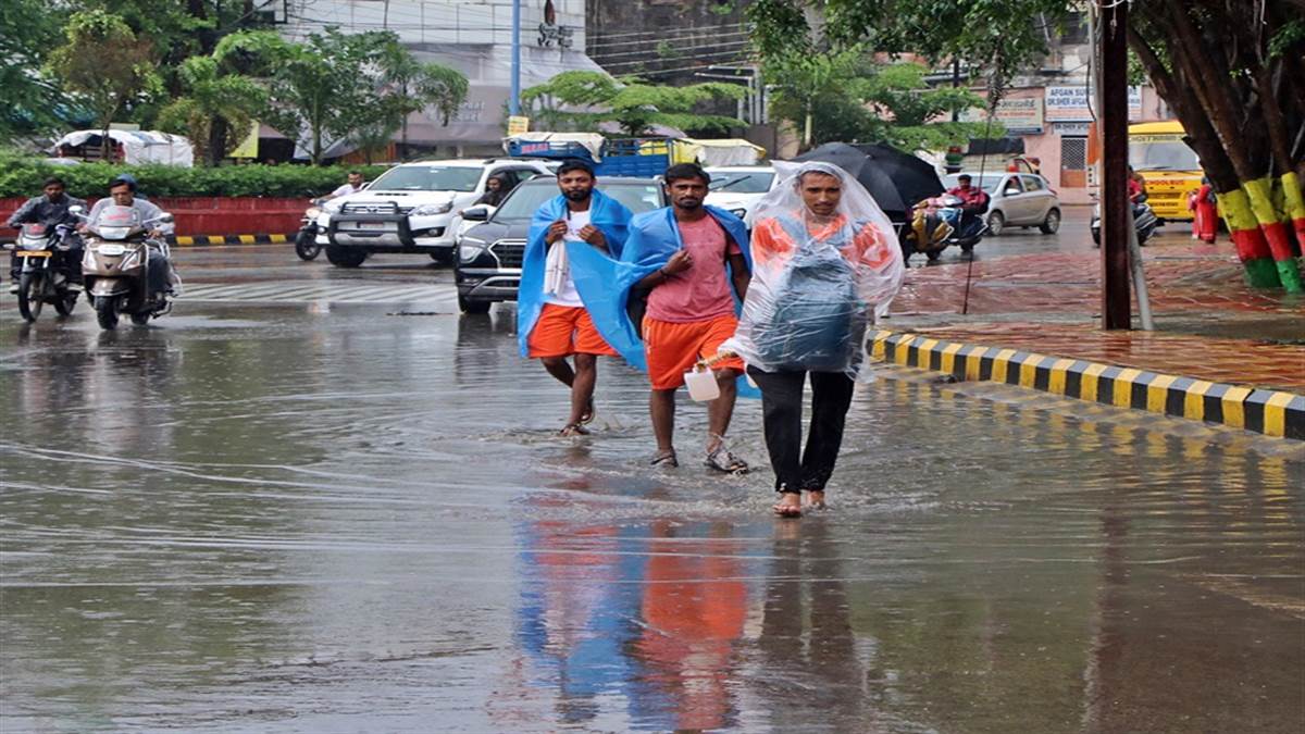 Indore Weather Update: दोपहर बाद रिमझिम वर्षा होने के आसार - Indore ...