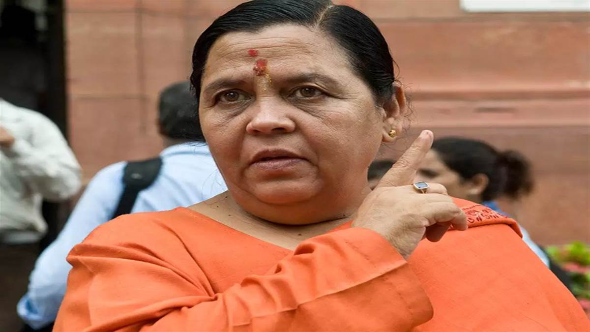 Uma Bharti In orchha: भाईदूज पर उमा भारती पहुंची ओरछा, देखी शराब की ...