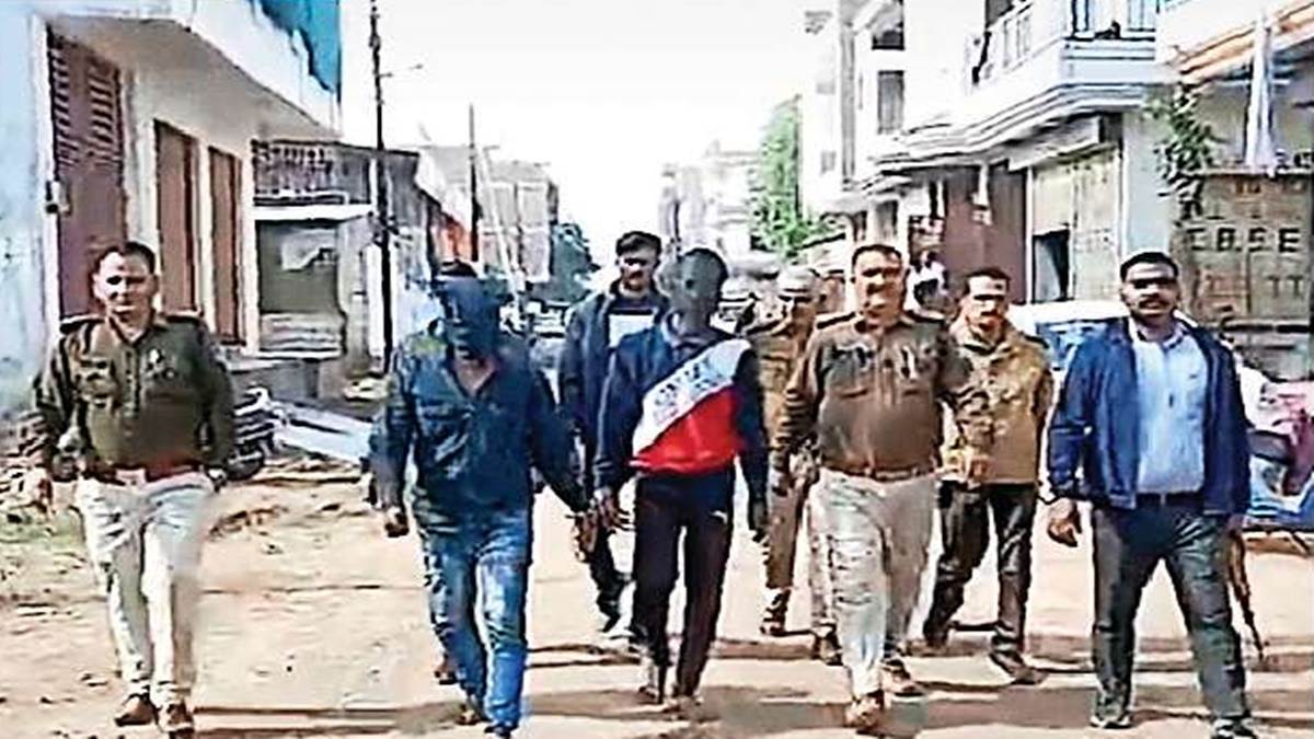 Gwalior Crime News: जहां अपराध किया वहीं पुलिस ने निकाला गुंडों का ...