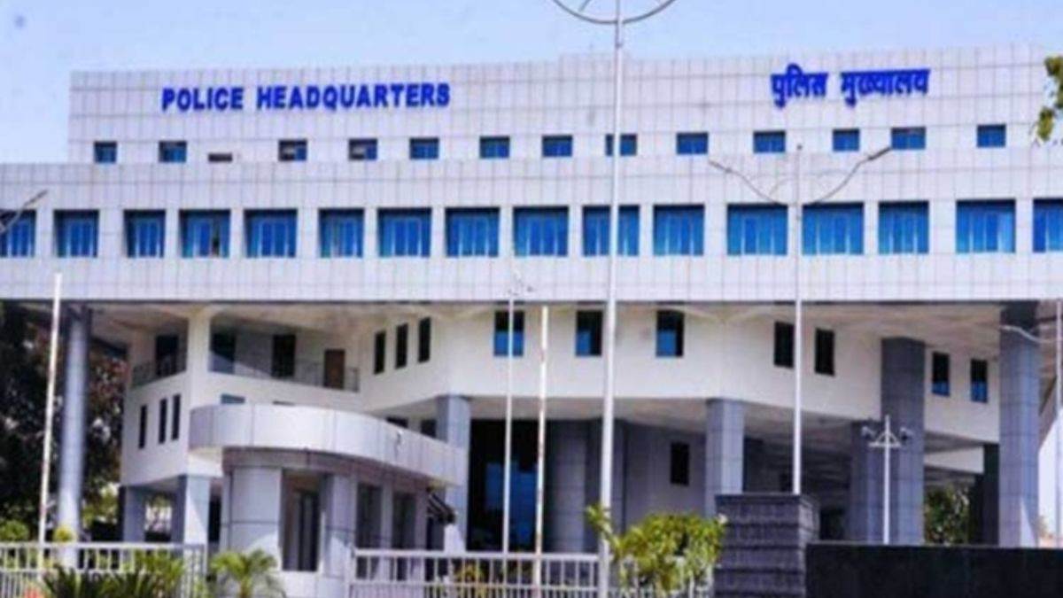 MP Police: वीरेंद्र कुमार मिश्रा को दतिया एसपी की कमान, विजय कटारिया ...