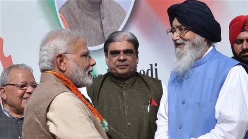 Parkash Singh Badal: पीएम मोदी ने प्रकाश सिंह बादल पर लिखा ब्लॉग याद ...