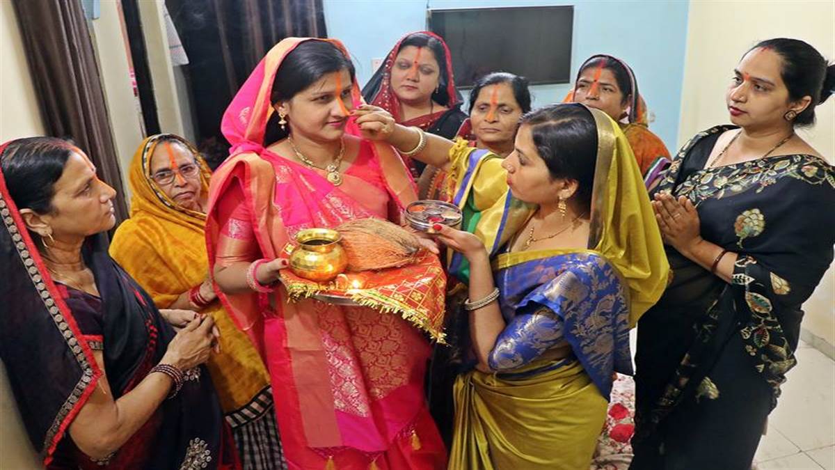 History Of Indore: प्रदेश की सांस्कृतिक राजधानी में एक रंग बिहार का भी ...