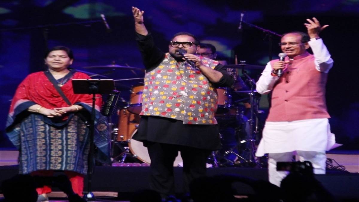 MP News: आदर्श आचार संहिता के चलते मप्र के स्थापना दिवस पर सिर्फ मप्र ...