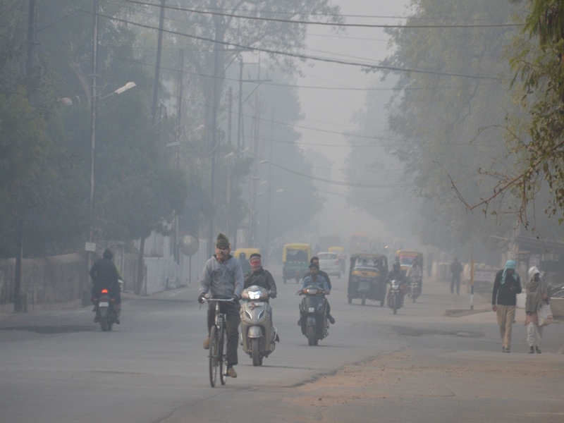 Gwalior Weather Update: शीतलहर से पारा कंपा, 3.4 डिसे पर आया तापमान ...