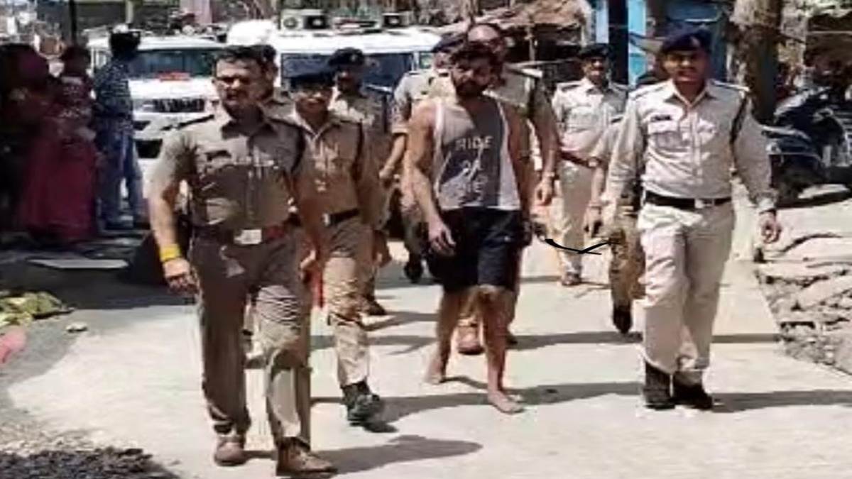 Indore News: वीडियो देखिये, हत्याकांड के आरोपित ने व्‍यापारी को धमकाया ...