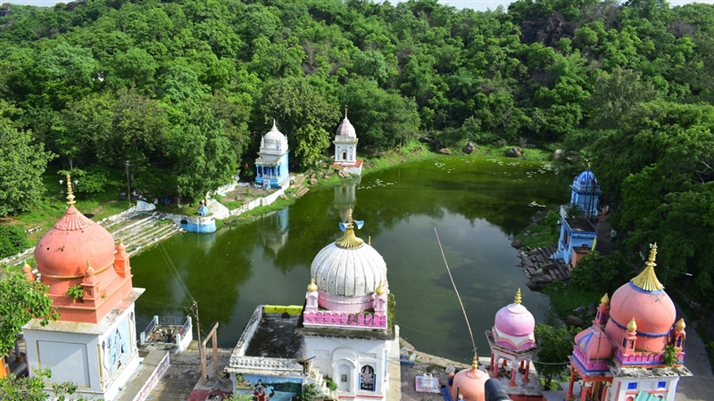 New Year 2023 : नववर्ष में गुलजार रहेंगे जबलपुर के ये धार्मिक और ...