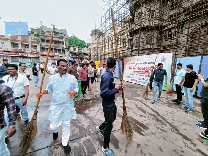 Clean City Indore: इंदौर इसलिए सफाई में है नंबर वन, सफाईकर्मियों को ...
