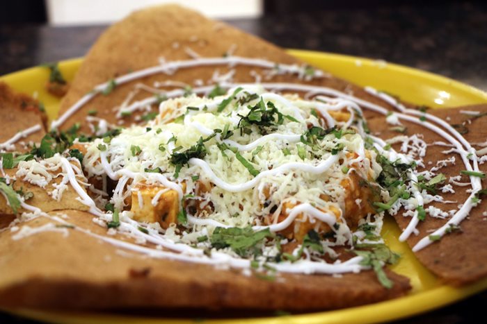 Indori Food: दक्षिण के डोसा में इंदौर का 'उत्साही' तड़का - Indori Food ...