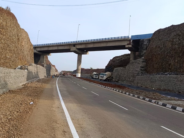 Machhaliya Ghat Jhabua: झाबुआ के माछलिया घाट पर नए मार्ग से आवागमन