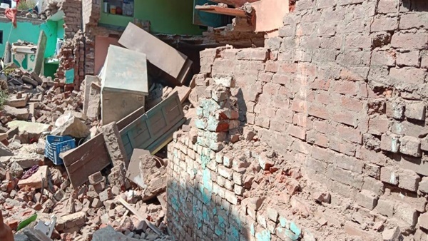 Morena Pataka Factory Blast: मुरैना में पटाखों में धमाके से मकान ढहने ...