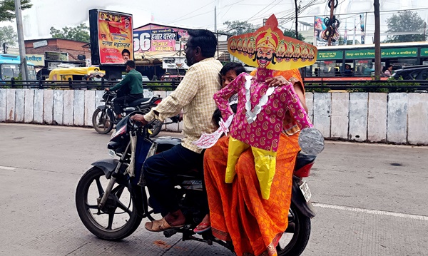 Dussehra Ravan Dahan: इंदौर में कहीं लेजर गन से होगा रावण वध, तो कहीं ...