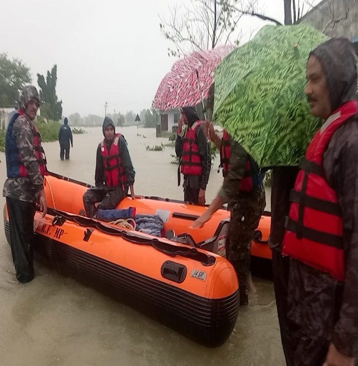 Balaghat weather : बालाघाट में भारी बारिश, नदी नाले उफान पर, कई मार्गों ...